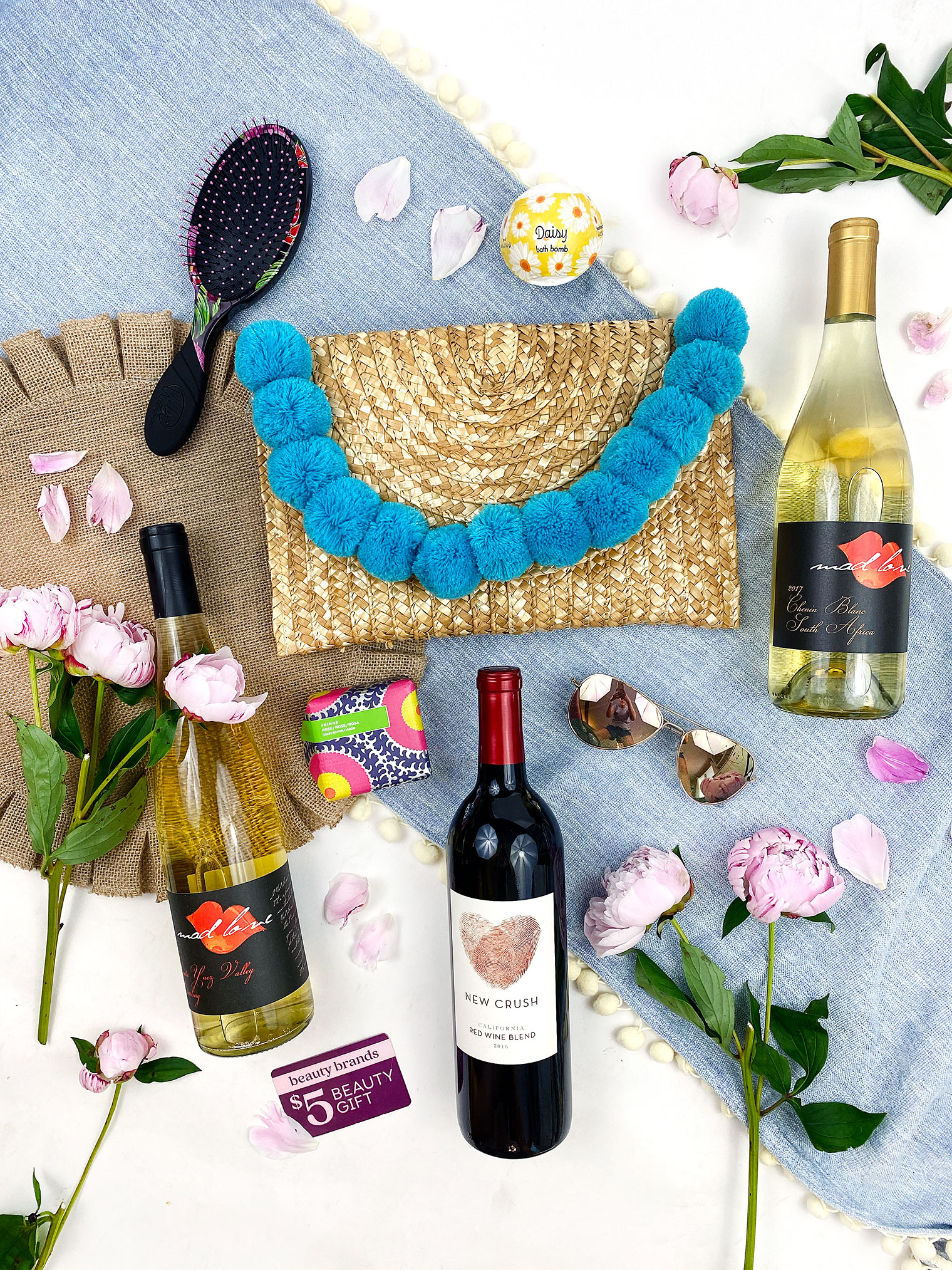 Oh! Summer Fun! Box {Vine Oh! Subscription Box} - Curly Crafty Mom