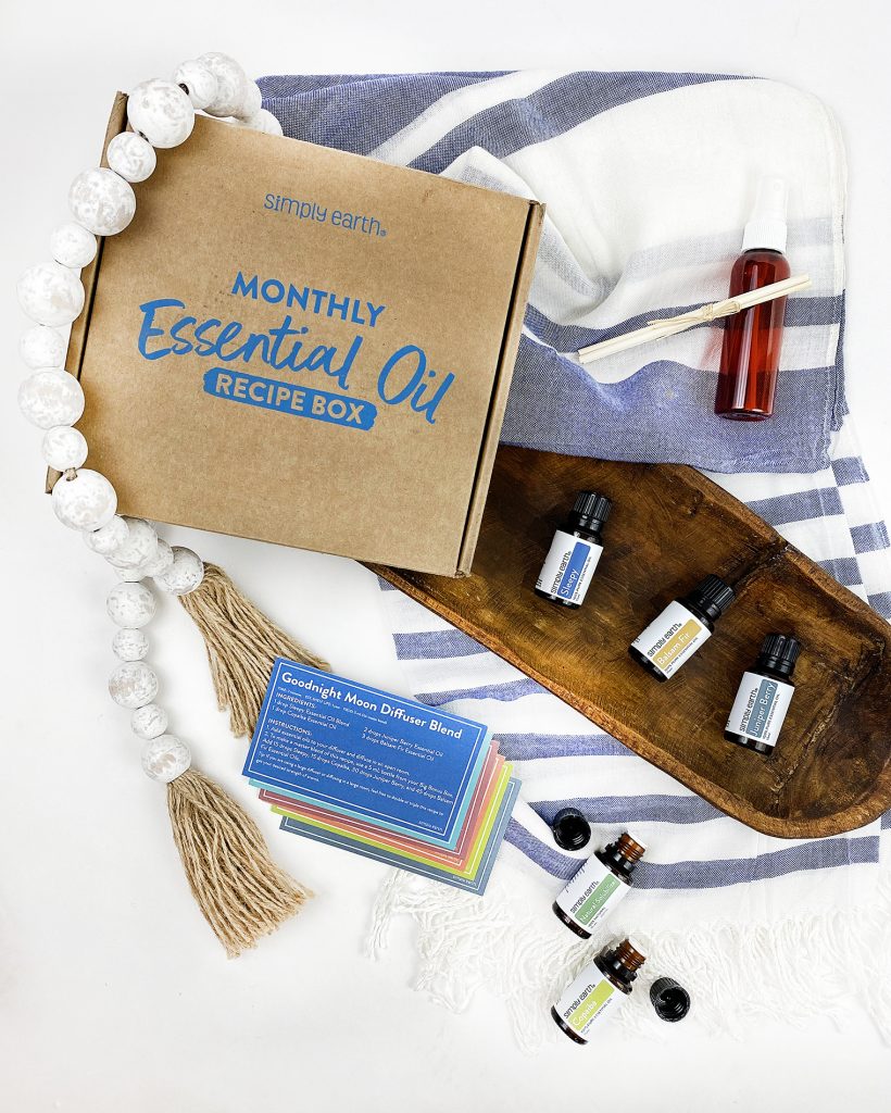 Simply Earth Box {April 2021 Box} - CurlyCraftyMom.com