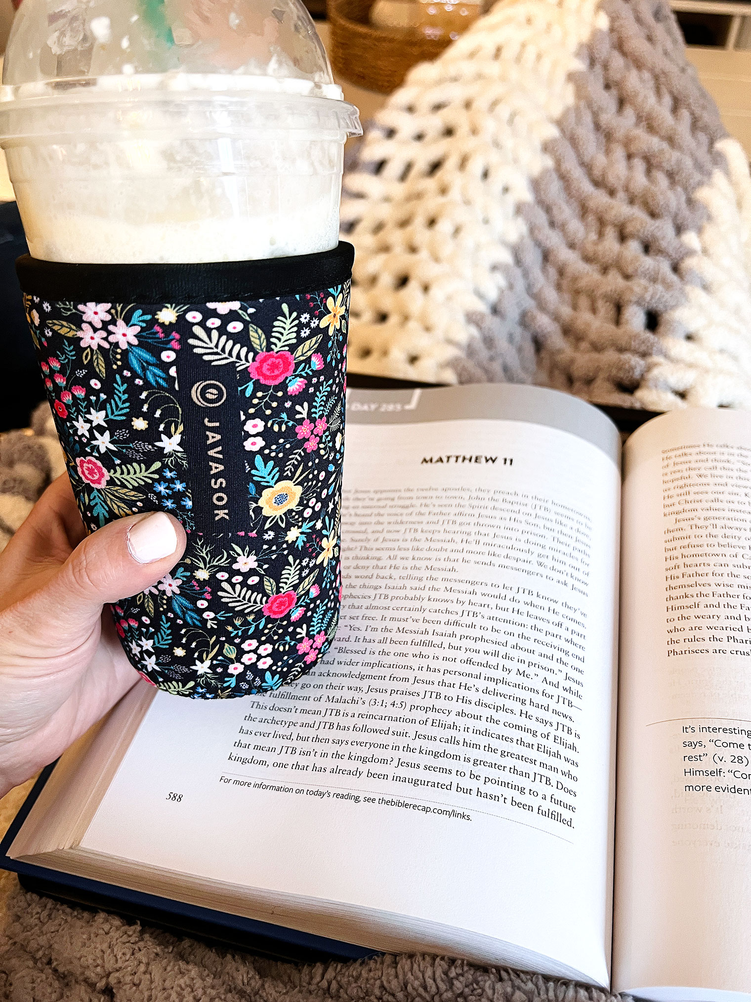 Let’s Look: Little Things We Do Every Single Day - Curly Crafty Mom