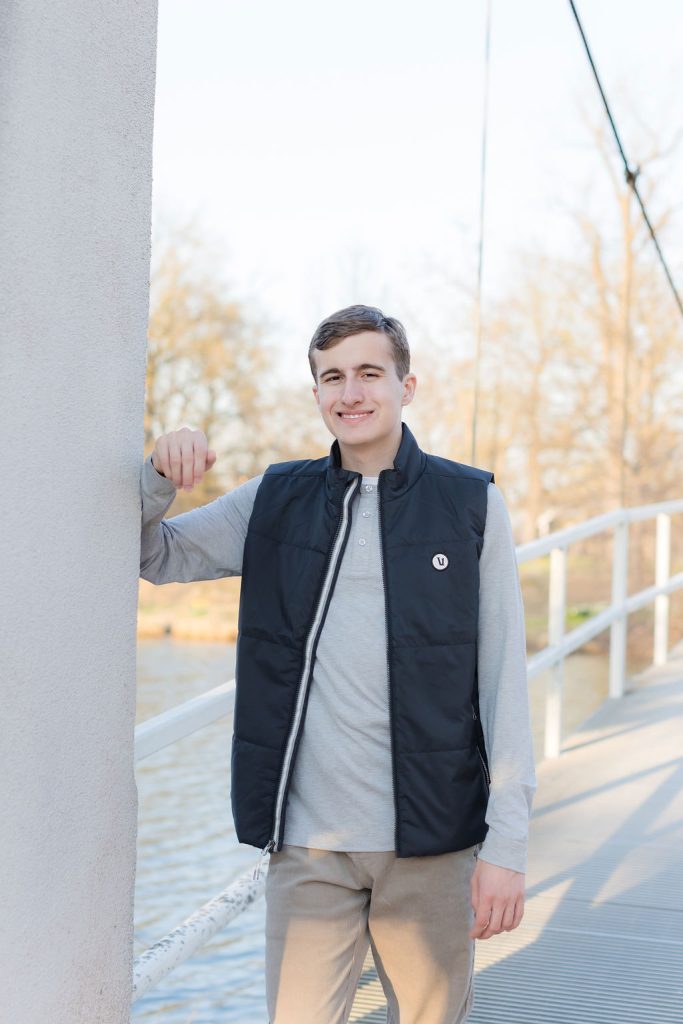 Nathan's Senior Photos - Curly Crafty Mom